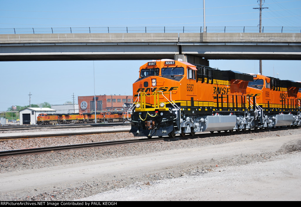 Just out of GE Erie, Pa BNSF 6587 and Her Sister ES44C4's BNSF 6589 and BNSF 6588 head into the ...